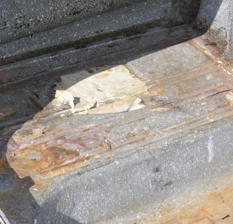 Two-Day Trunk - TheAutoBuilder.com