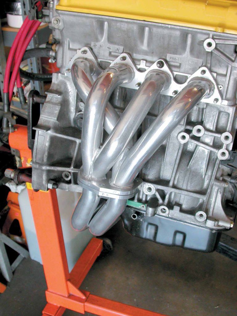 Honda Header Shootout - TheAutoBuilder.com